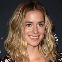 Elizabeth Lail - Movies, Biography, News, Age & Photos | BookMyShow