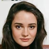 Aisling Franciosi - Movies, Biography, News, Age & Photos | BookMyShow