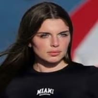 Julia Fox - Movies, Biography, News, Age & Photos | BookMyShow