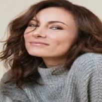 Laura Benanti - Movies, Biography, News, Age & Photos | BookMyShow