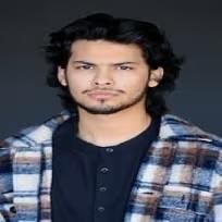 Xolo Mariduena - Movies, Biography, News, Age & Photos | BookMyShow