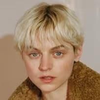 Emma Corrin - Movies, Biography, News, Age & Photos | BookMyShow